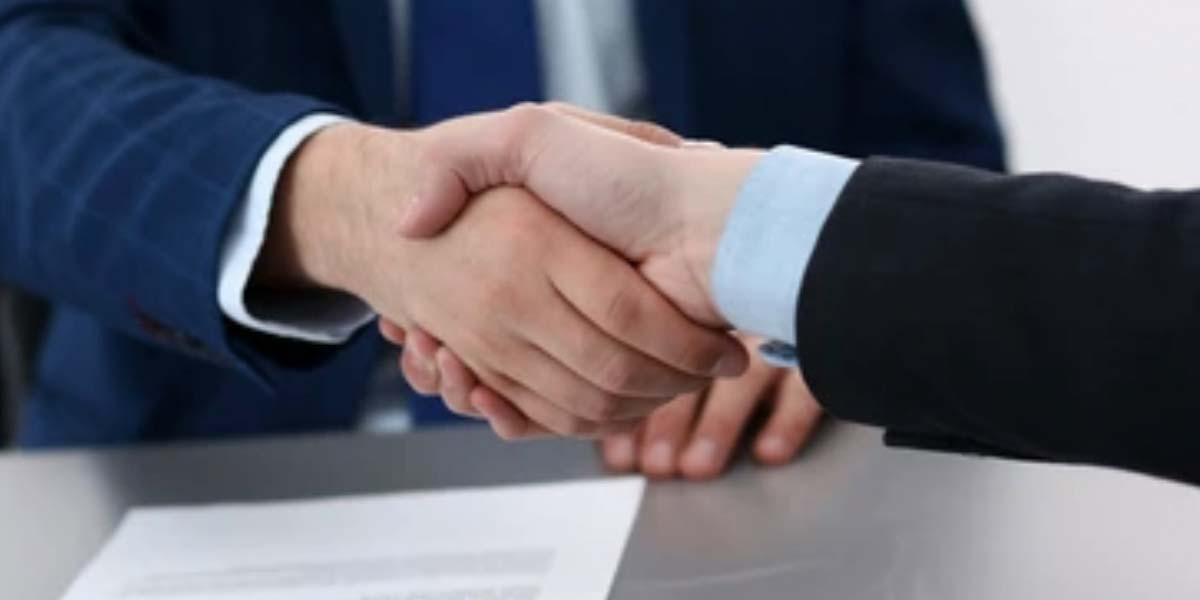 Estate planning lawyer helps with probate & estate administration